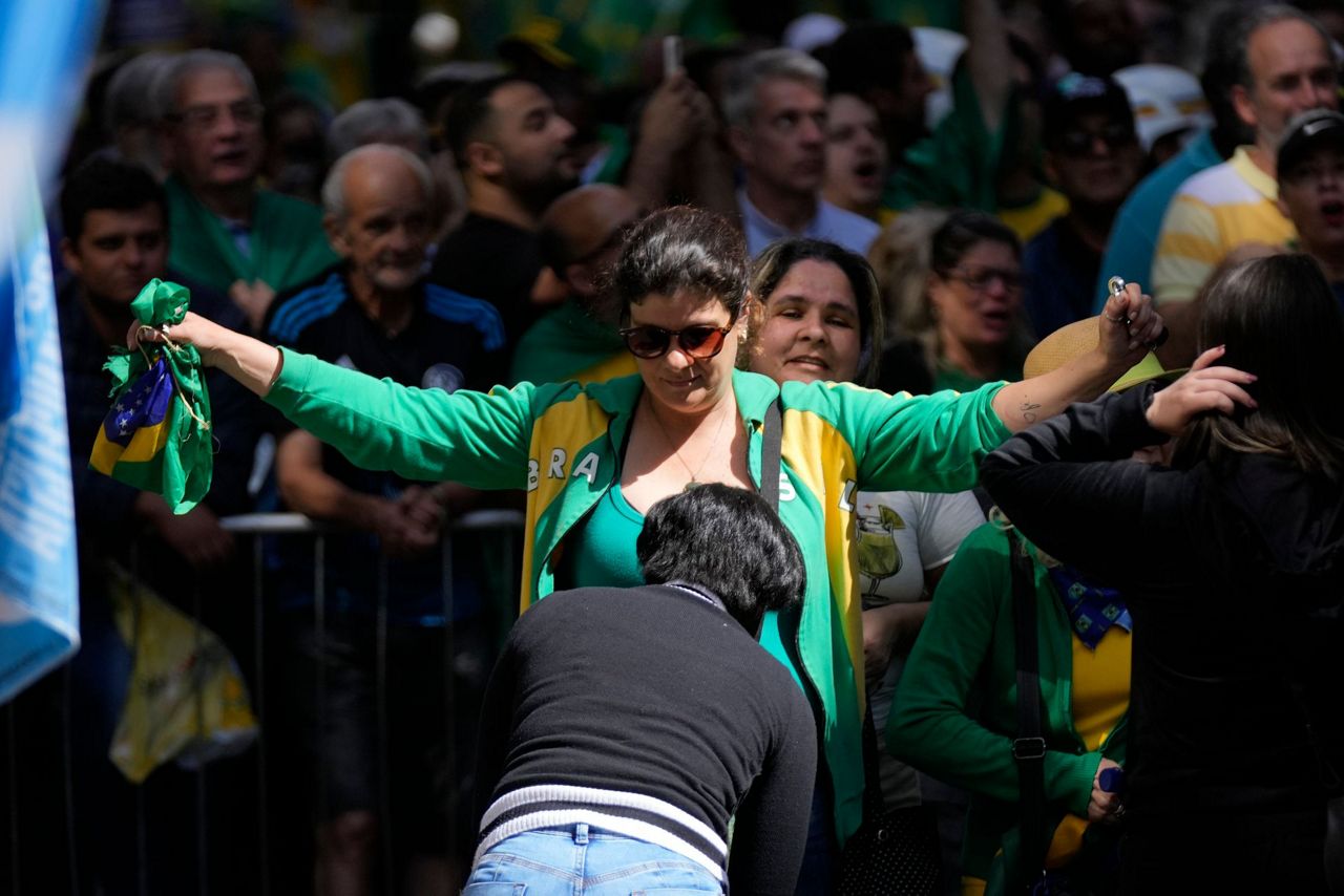 Brazil's presidential campaign kicks off amid violence fears