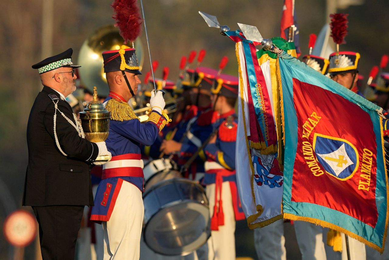 Bolsonaro to receive emperor's heart for Brazil bicentennial