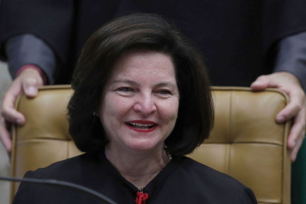 Rio de Janeiro governor arrested, latest in 'Car Wash' probe