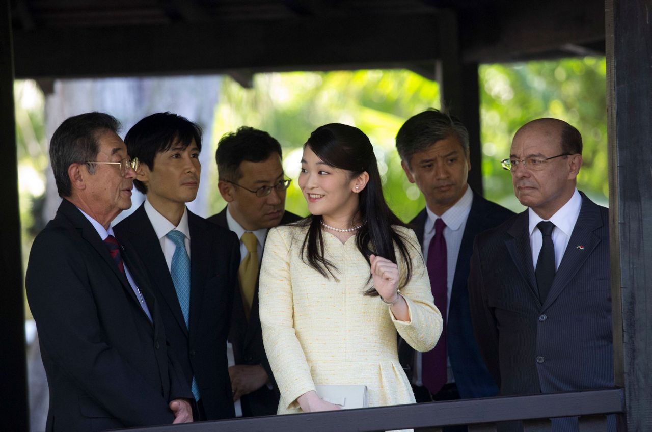 Japan's Princess Mako sees Rio's Christ the Redeemer statue