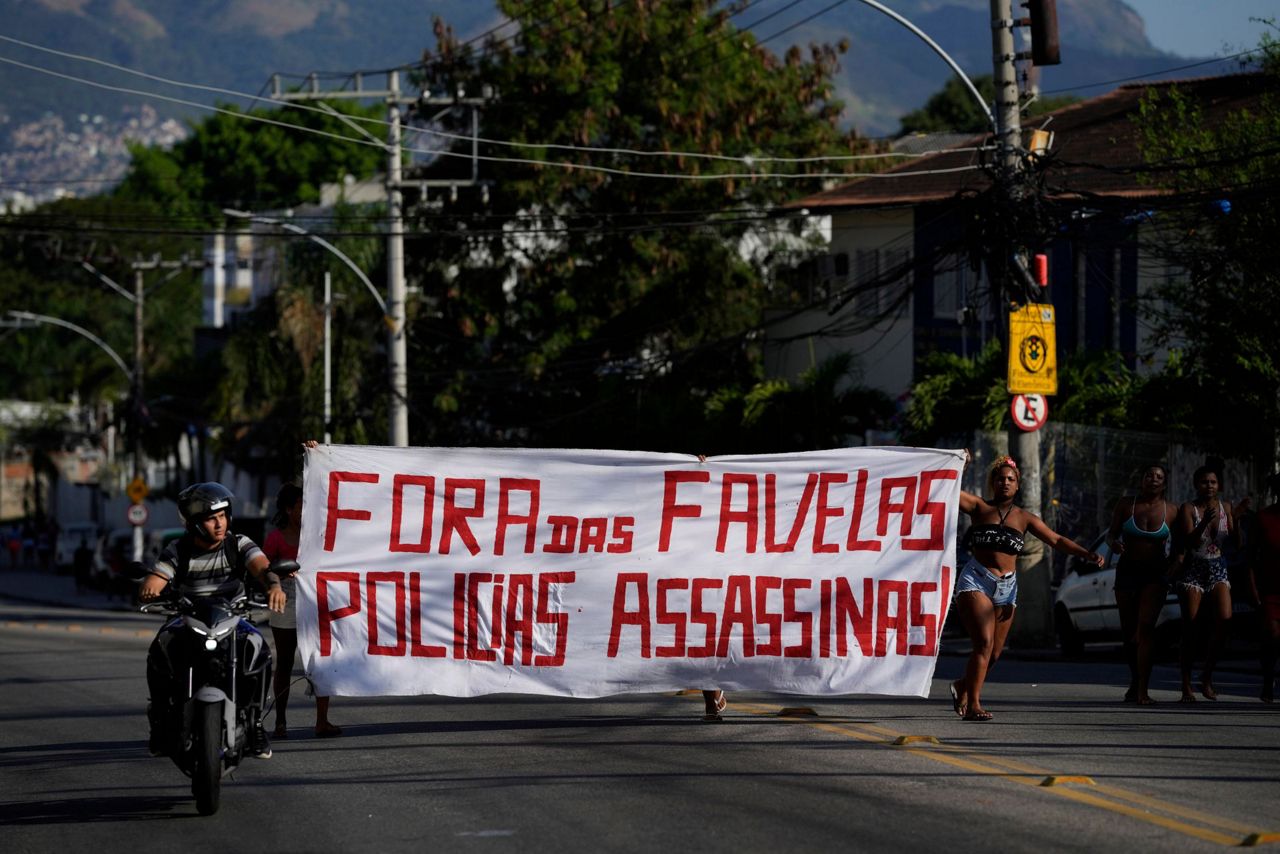 Rio de Janeiro police conduct deadly raid in Alemao favelas