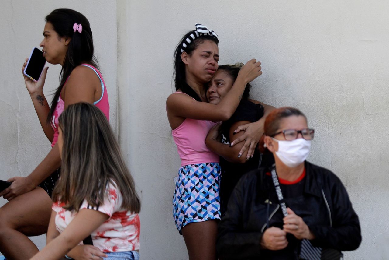 Police raid in Rio de Janeiro favela sparks intense shootout