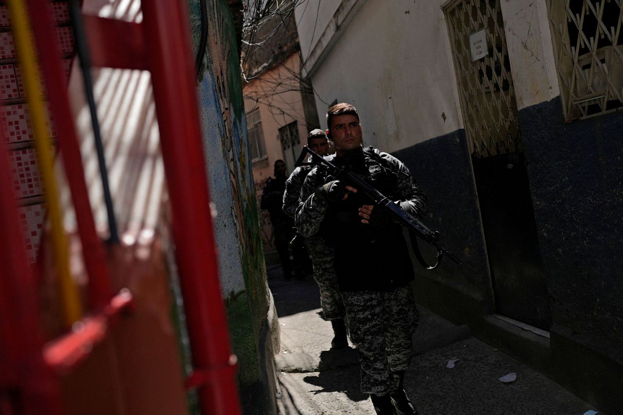 Rio de Janeiro police move to regain control of some favelas