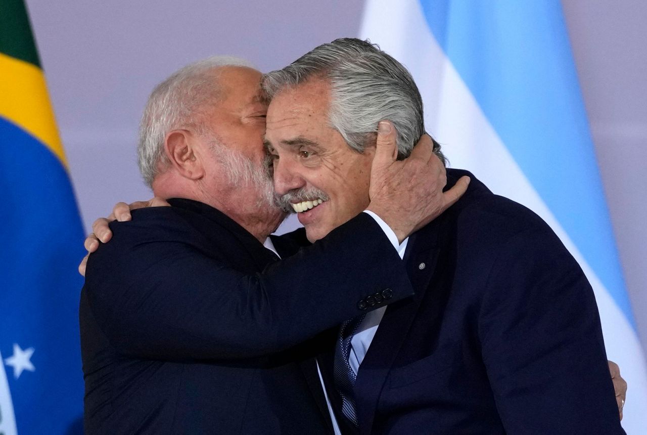 Brazilian president's support of Venezuela's leader mars unity at South ...