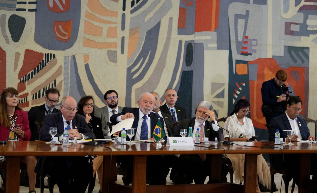 Brazilian president's support of Venezuela's leader mars unity at South ...