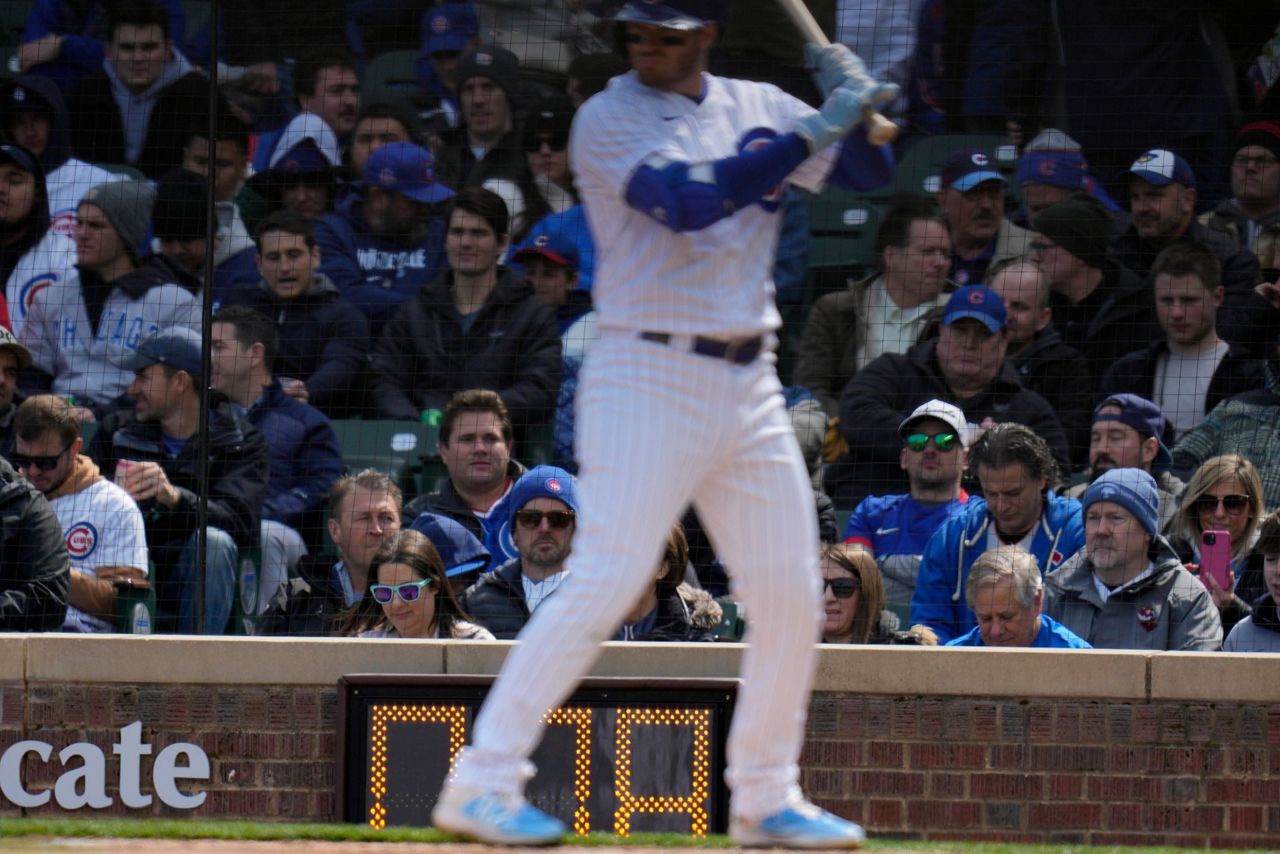 Cubs' Marcus Stroman commits MLB's 1st pitch-clock violation