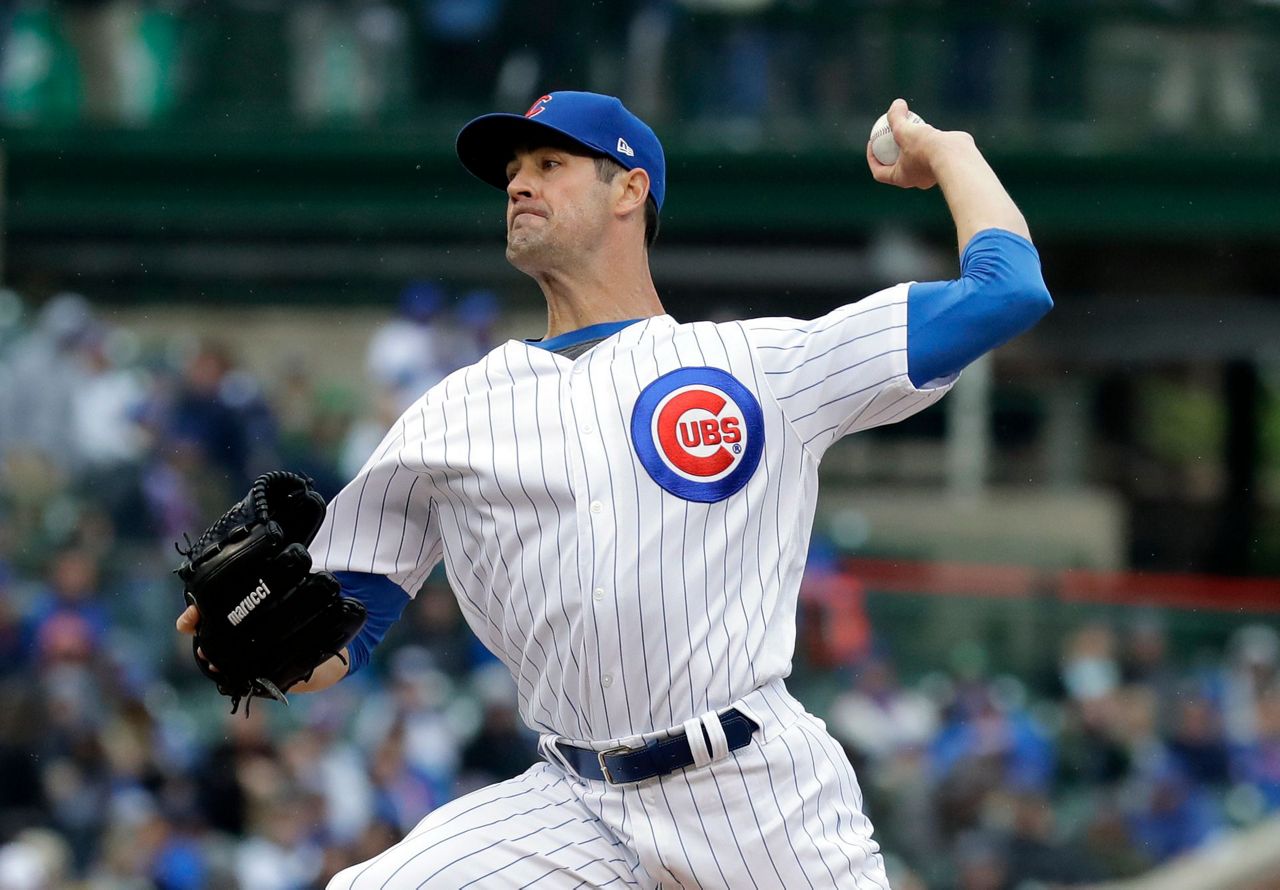 Contreras homers in 15th, Cubs beat Brewers 2-1