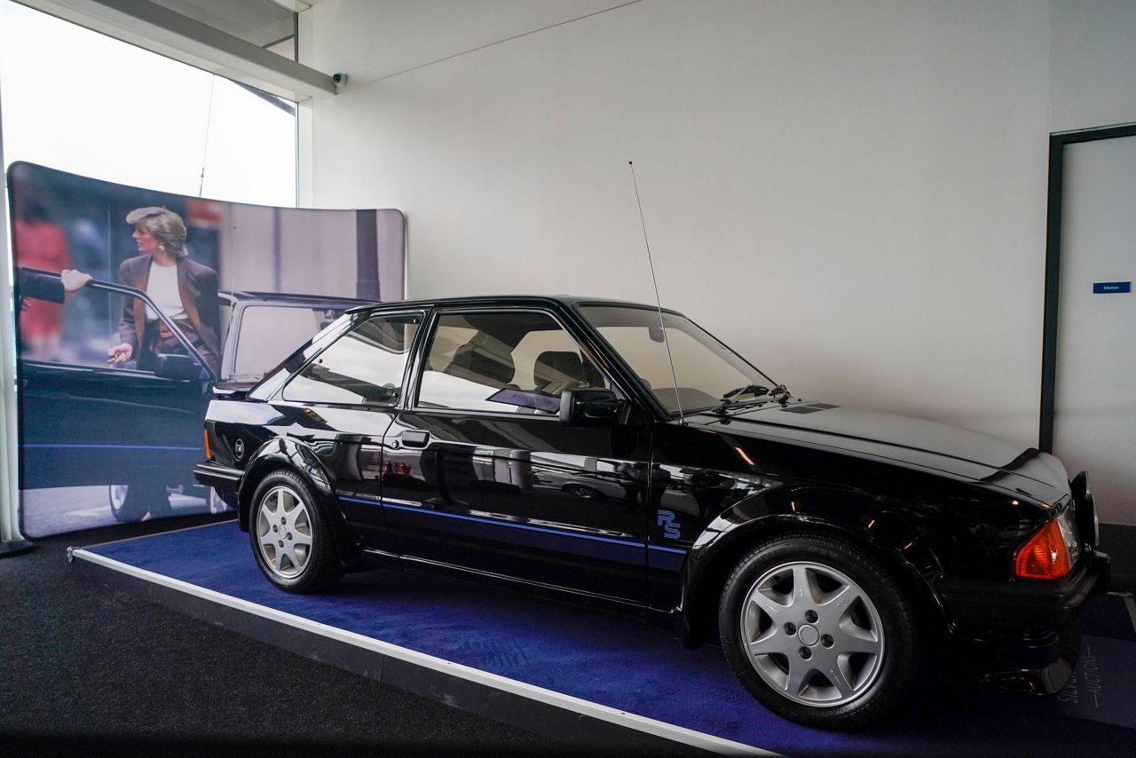Diana's car auctioned as 25th anniversary of her death nears