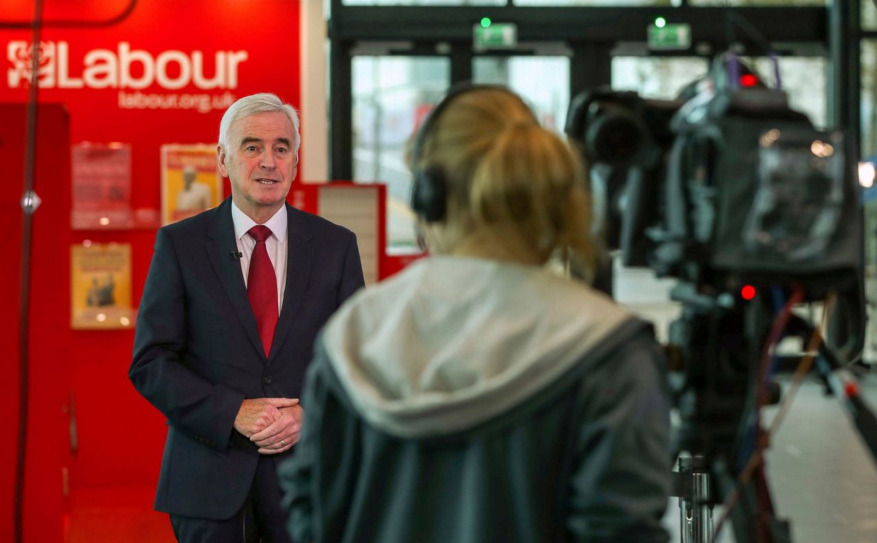 UK's Labour opposition says it might back new Brexit vote