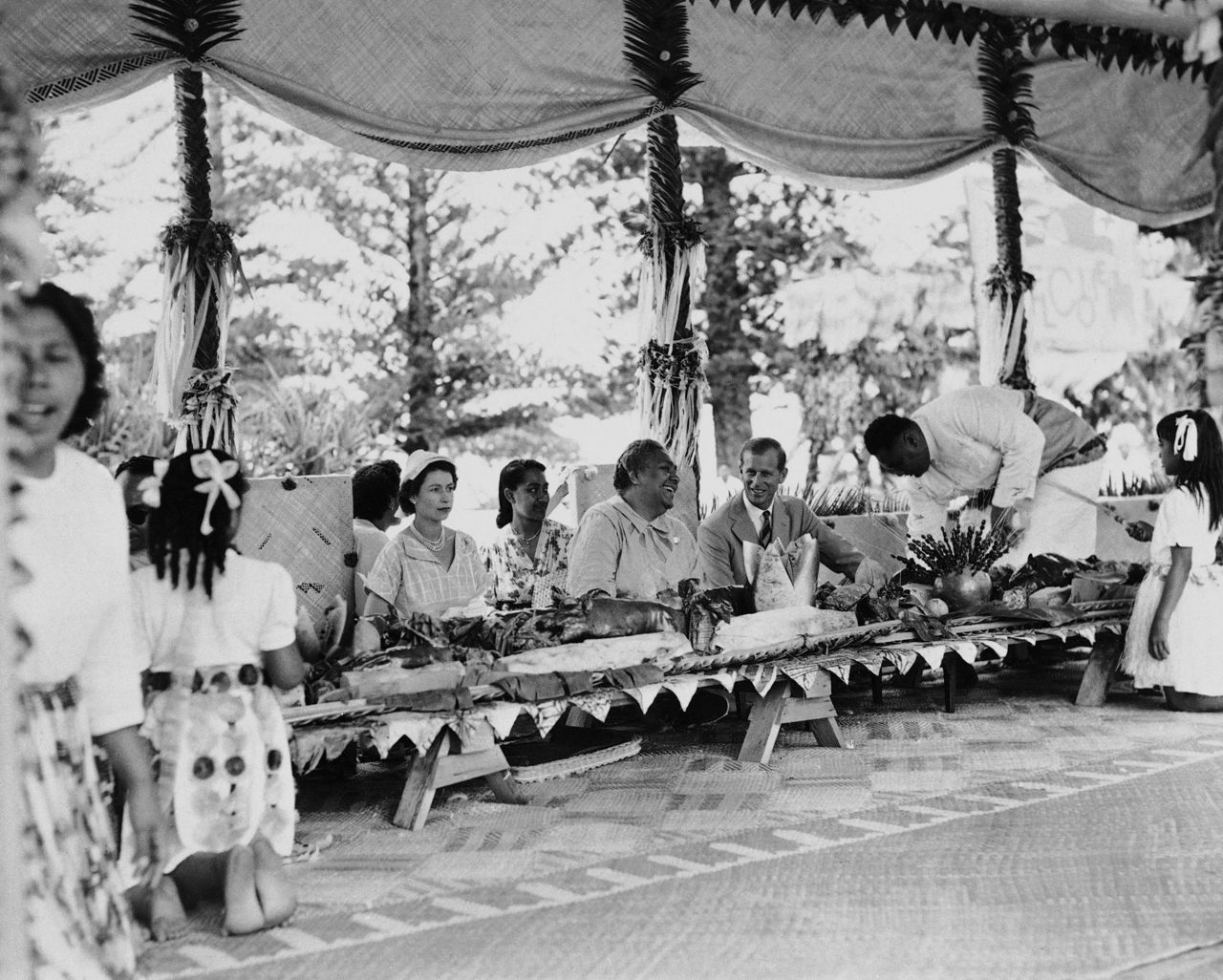 Queen Elizabeth II's jubilee evokes legacy of Tongan monarch