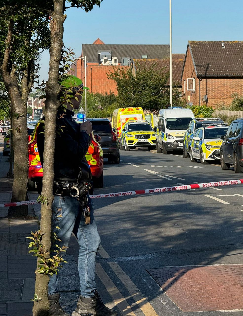 Sword-wielding man attacks passersby in London, killing a 13-year-old ...