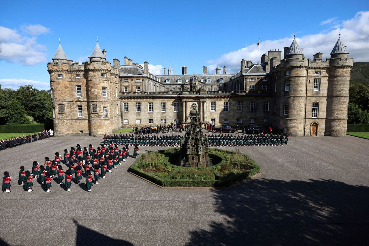 Loss of unifying queen could fray the bonds of fractious UK Loss of unifying queen could fray the bonds of fractious UK
