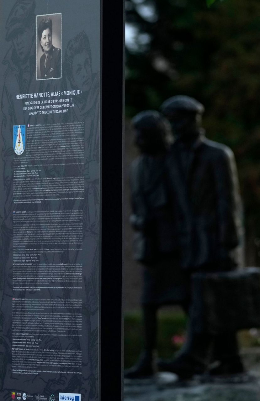 Stories of UK's disappearing World War II generation