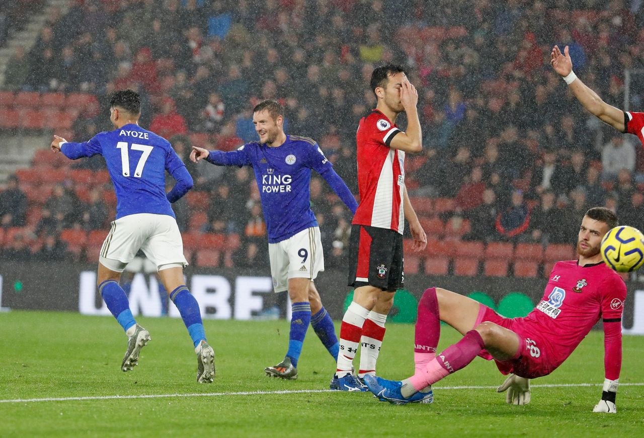 Man City beats Leicester, shows stomach for EPL title fight