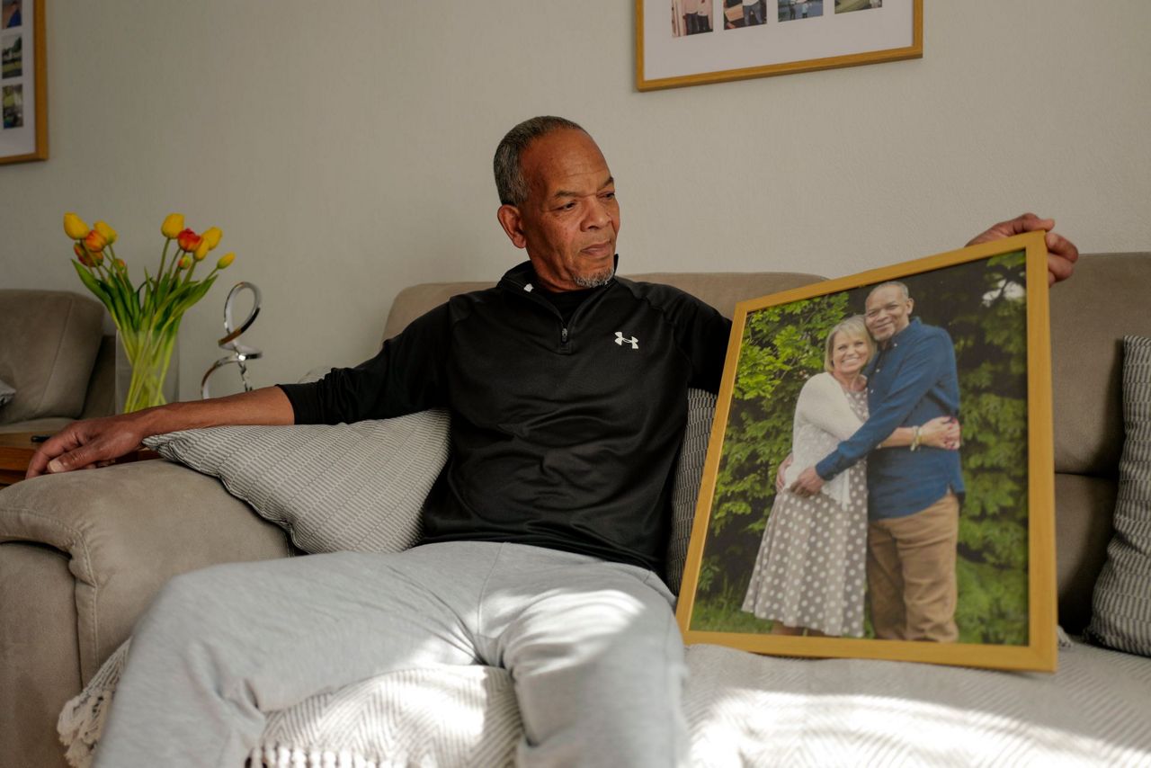 Windrush scandal rumbles on 5 years after UK government's apology