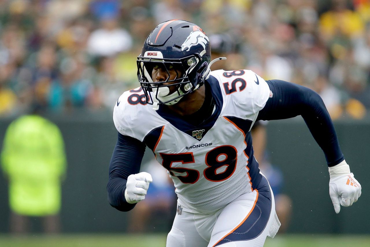 Denver Broncos exercise Von Miller's 2021 option