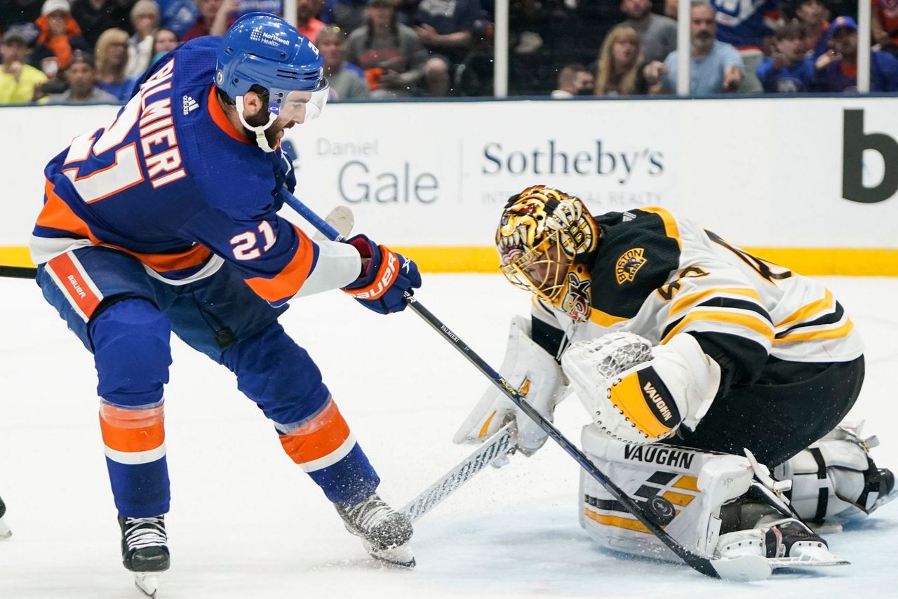 Islanders beat Bruins 6-2 in Game 6, reach Stanley Cup semis