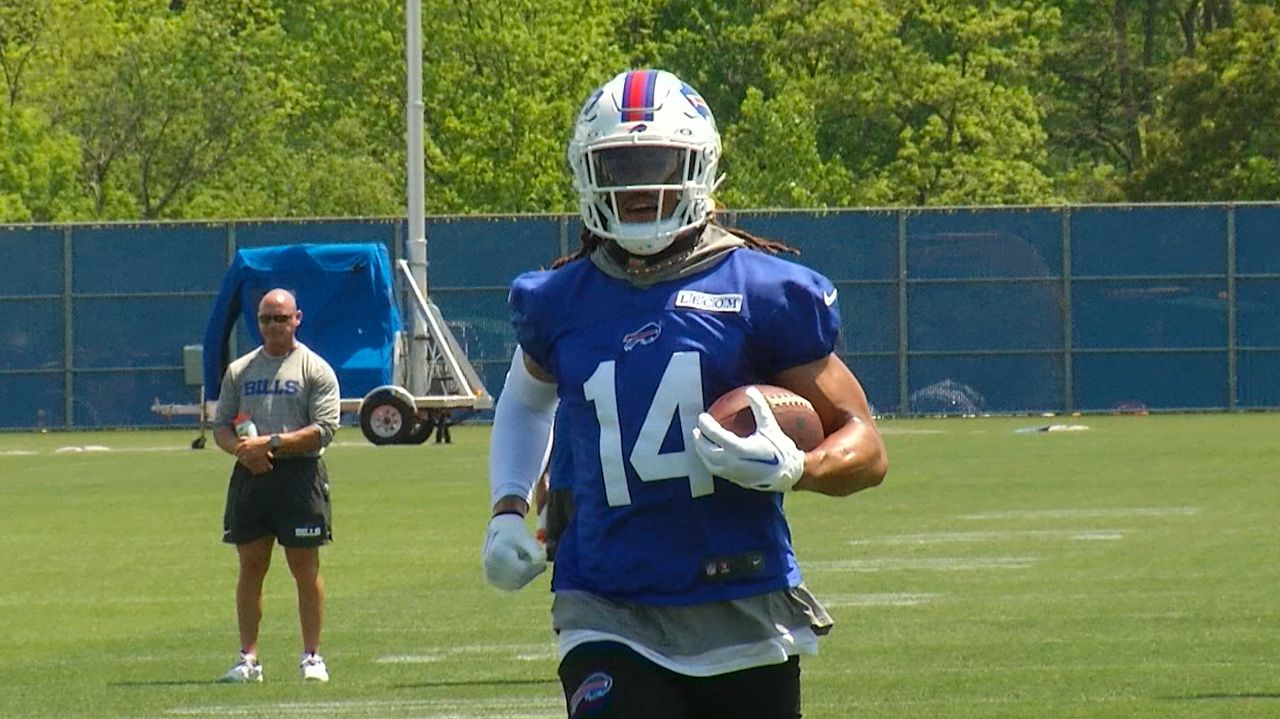Claypool searching to regain promising career with Bills