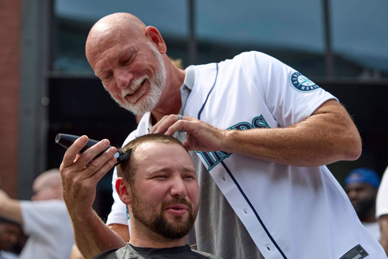Cal Raleigh gets a trim as Mariners celebrate 30th anniversary of ...