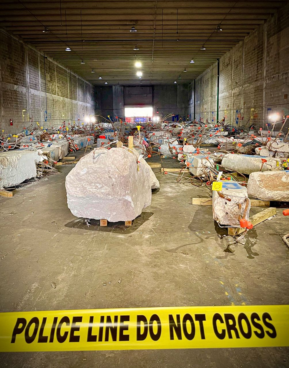 Florida building collapse probe to begin structural testing
