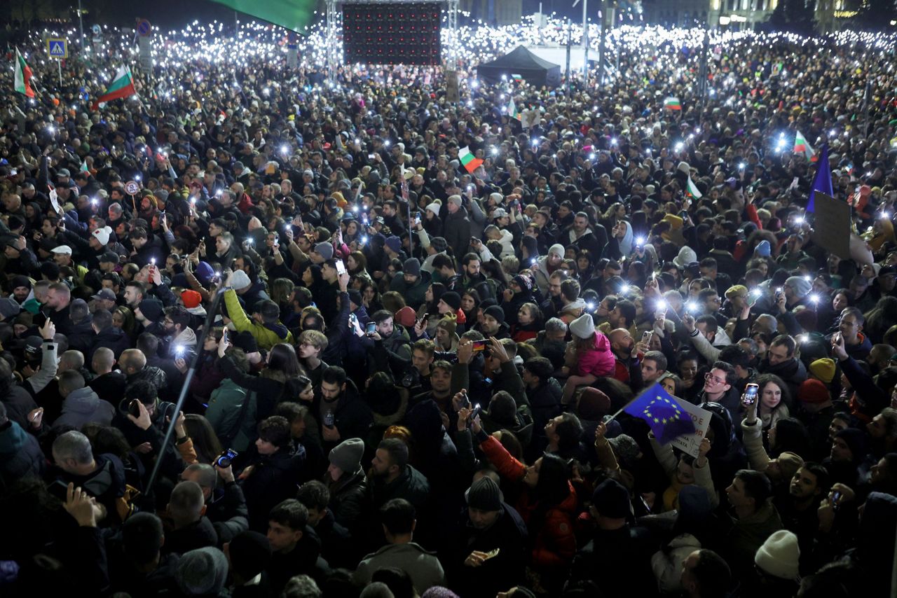 Bulgaria's government resigns as large public protests grip the nation ...