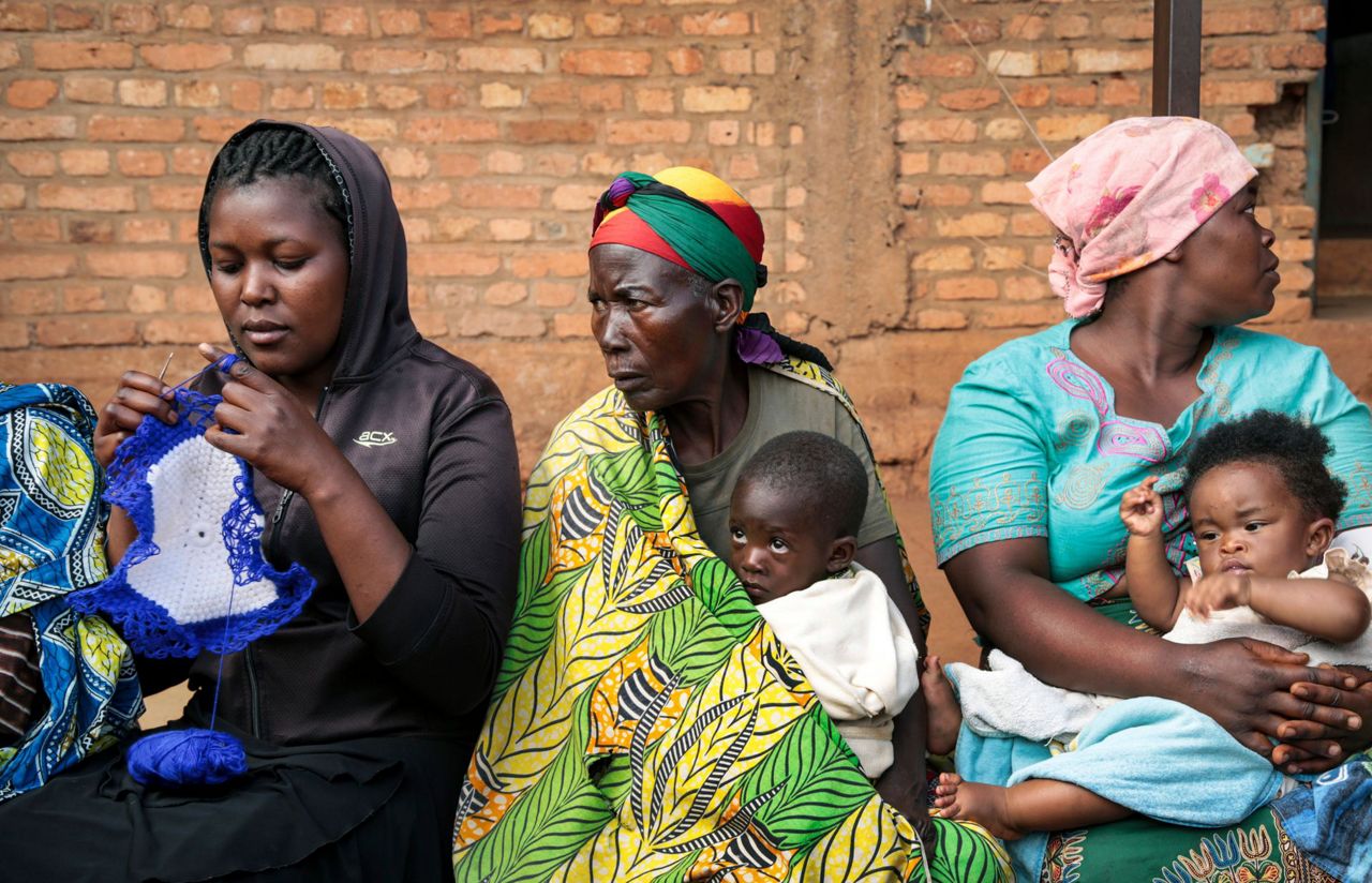 Burundi opens crucial presidential election amid pandemic