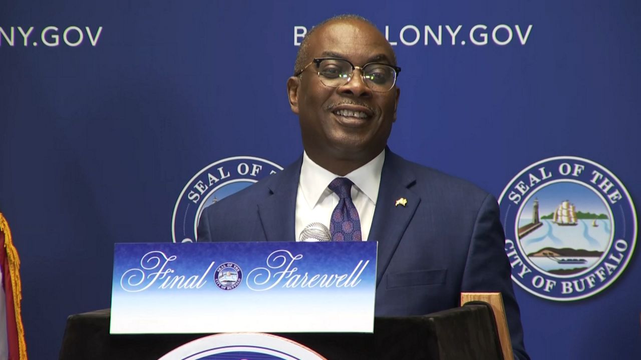 Byron Brown resigns as Buffalo mayor on Tuesday