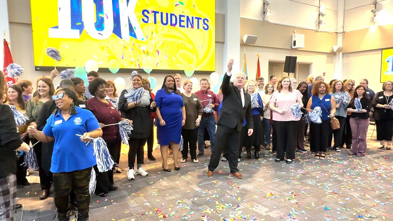 Calhoun enrollment reaches 10,000 students