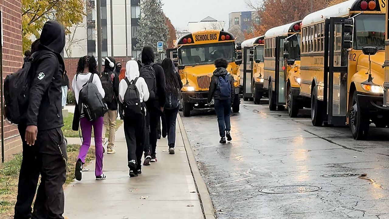 Ohio’s largest district considers ending high school buses