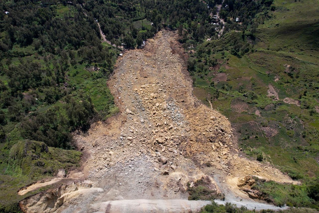 Papua New Guinea landslide survivors slow to move to safer ground after ...
