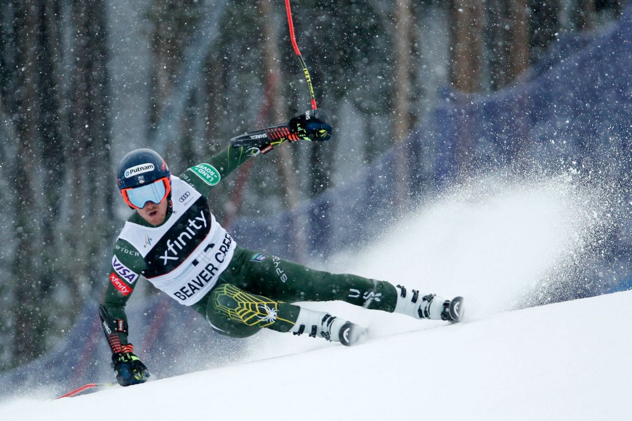Tommy Ford leads after 1st run of World Cup giant slalom