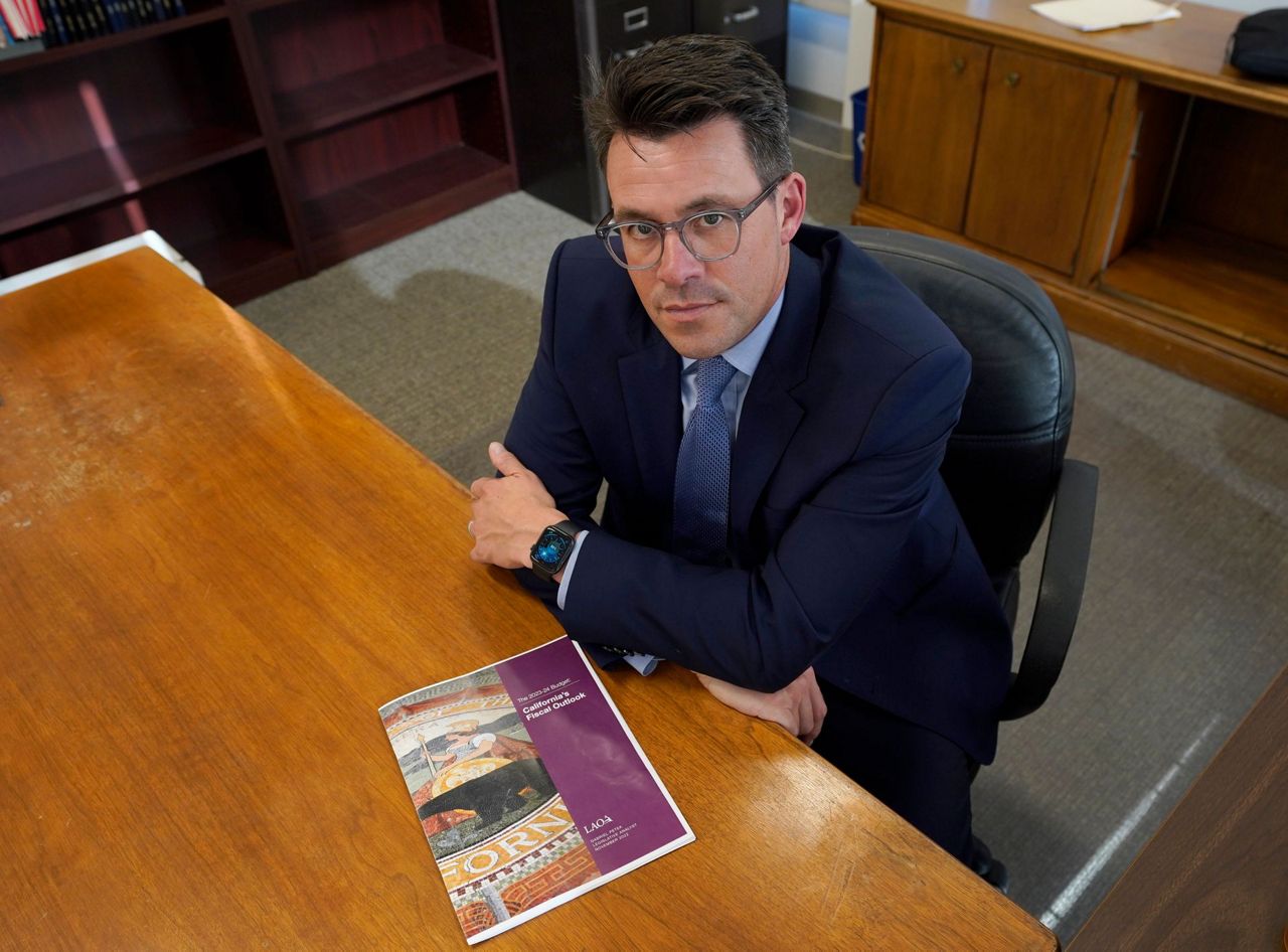 Report: California likely to have $25 billion budget deficit