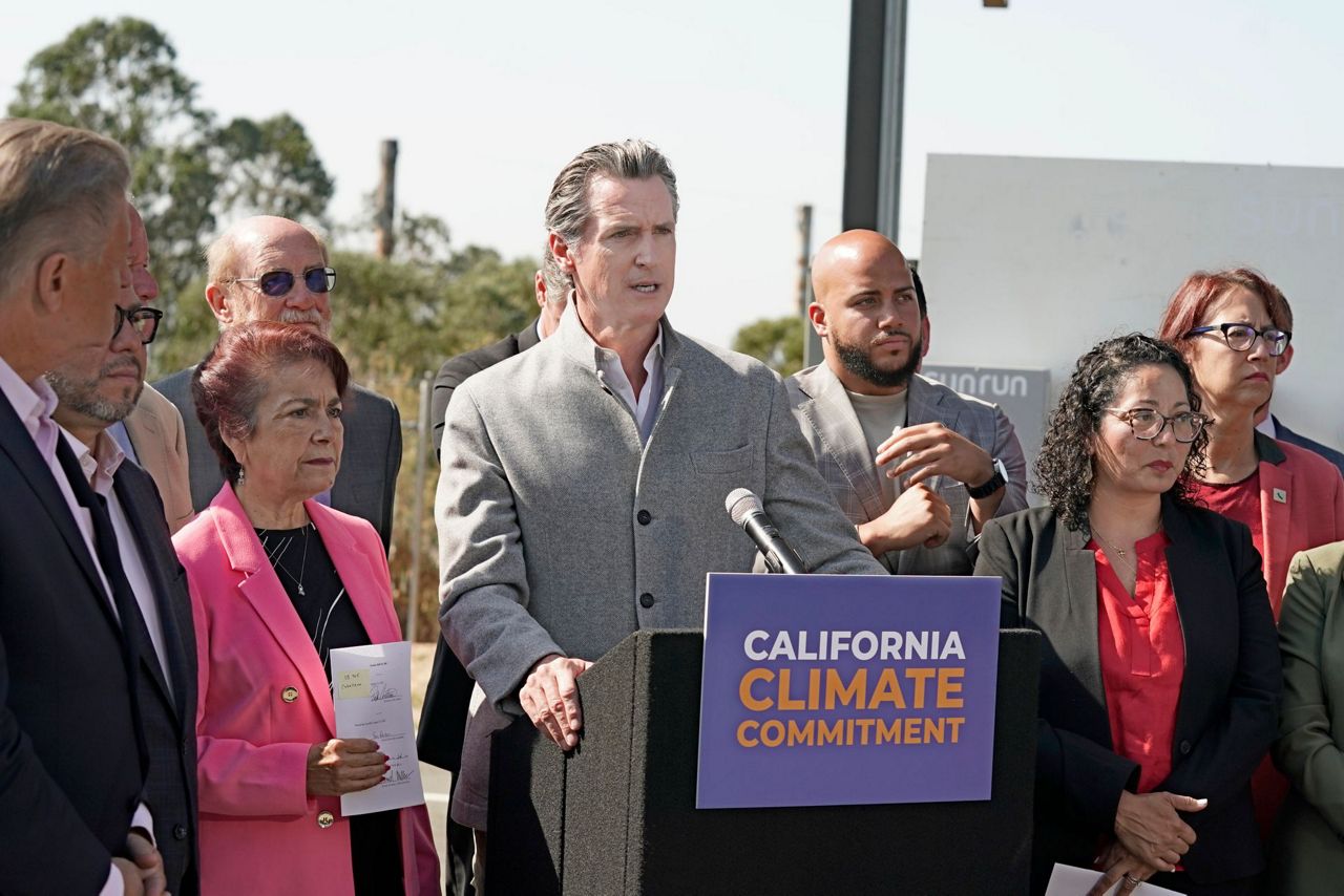 California governor signs sweeping climate legislation