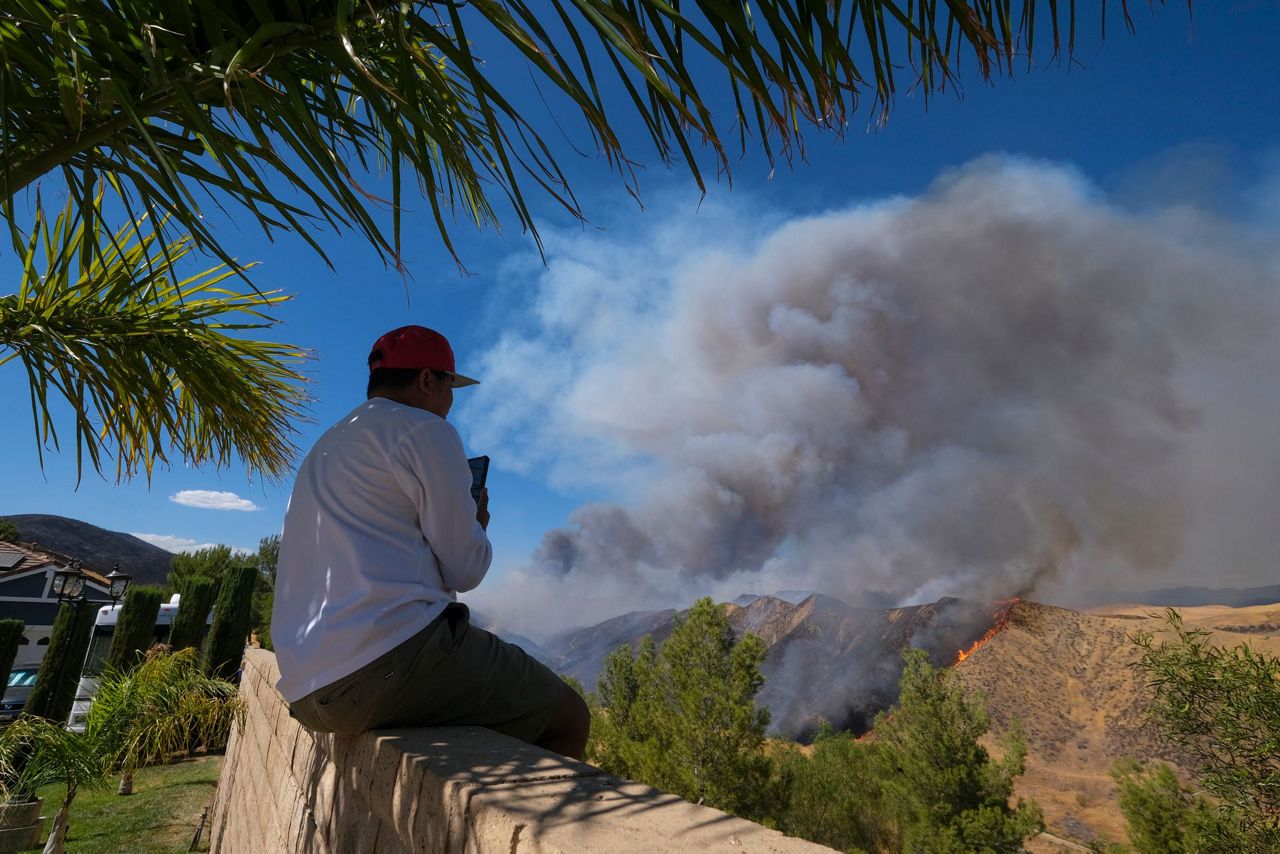 California wildfires prompt evacuations amid heat wave