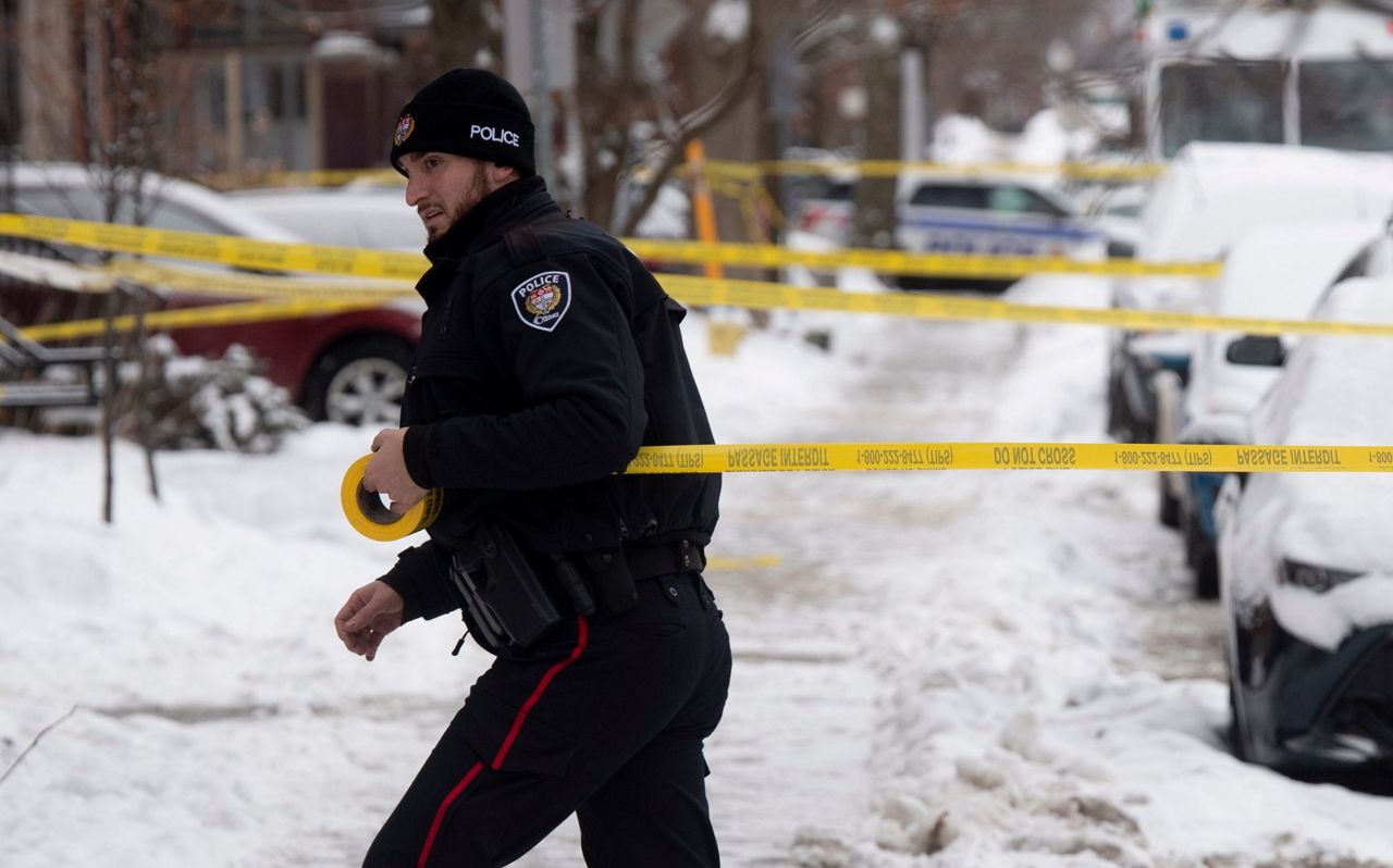 Ottawa shooting leaves 'many injuries,' Canadian police say