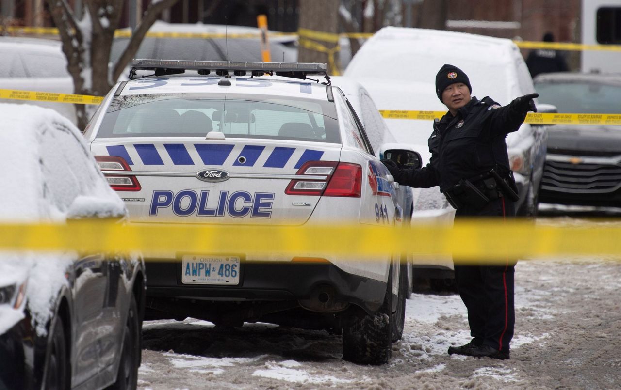 Ottawa shooting leaves 'many injuries,' Canadian police say