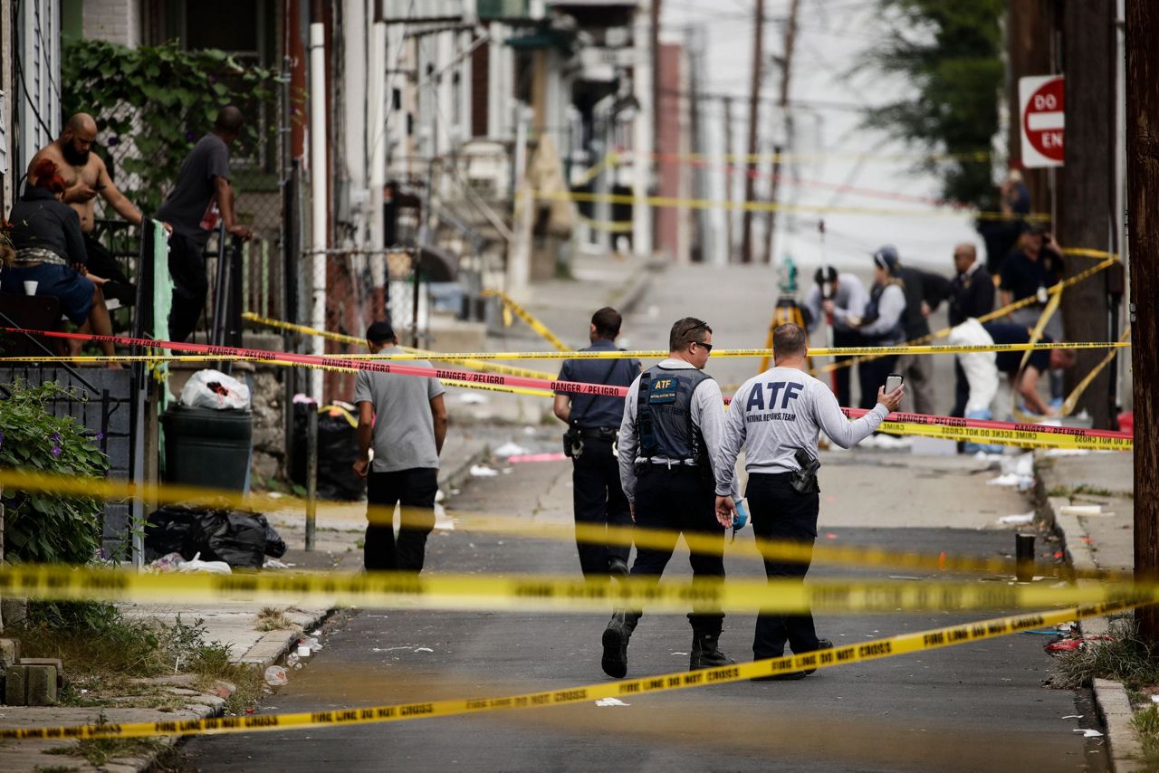 Cops: Letters show man killed in car blast planned explosion