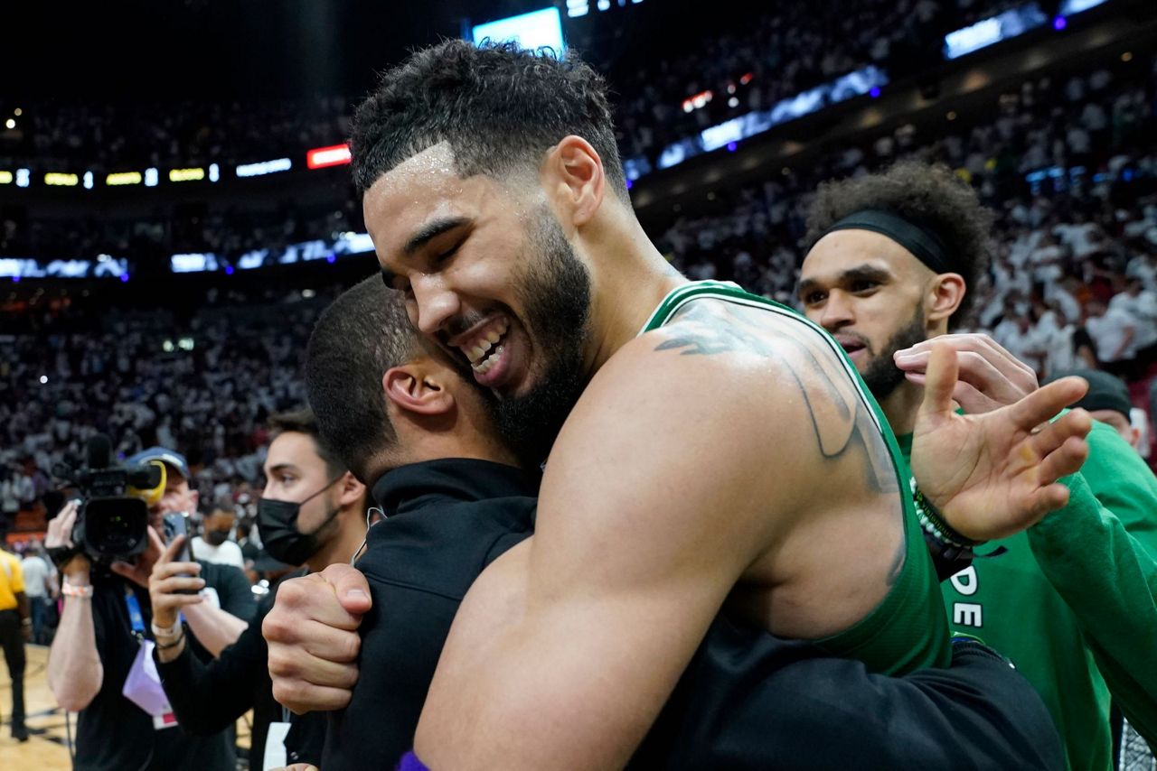 Celtics reach NBA Finals, hold off Heat 100-96 in Game 7