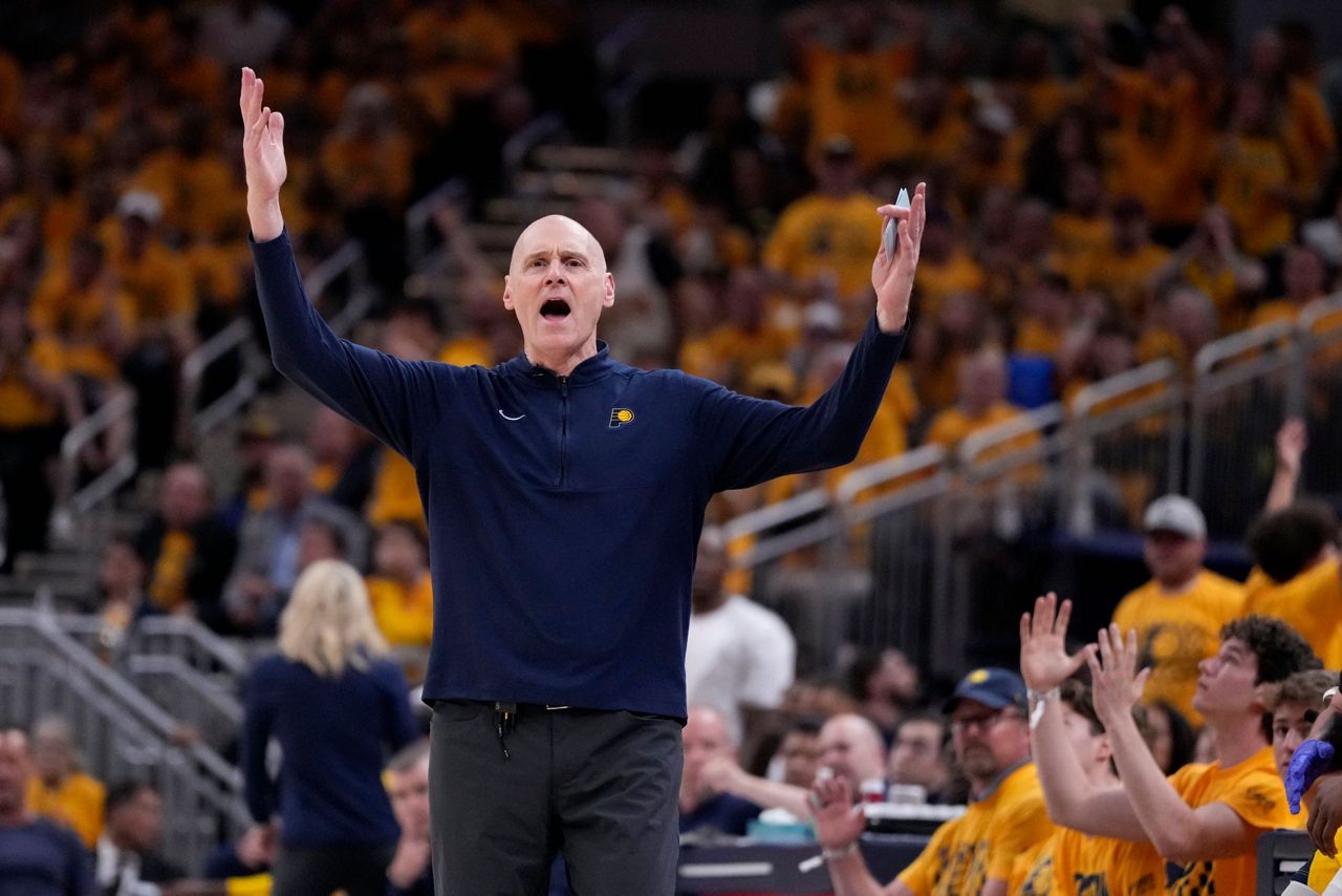 Jrue Holiday's finishing flurry helps Celtics beat Pacers 114-111 for 3 ...