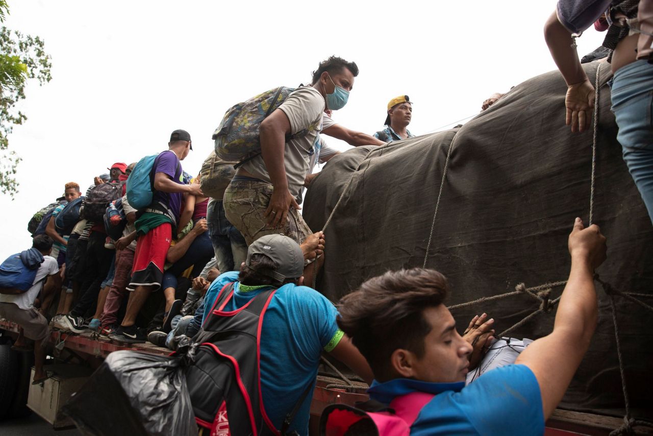 Guatemala vows to detain, return new migrant caravan