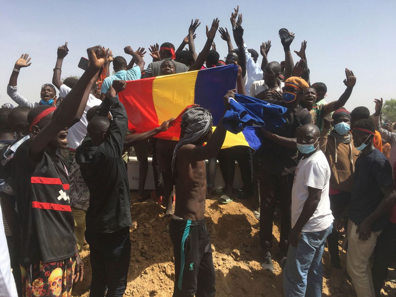 Mourners hold protester funerals in Chad's tense capital