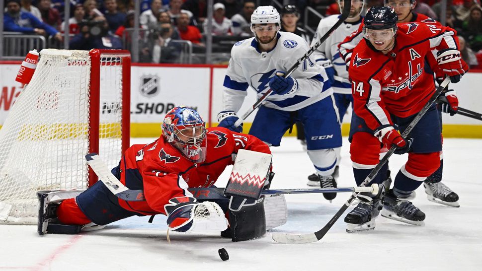 Capitals top Lightning 4-2