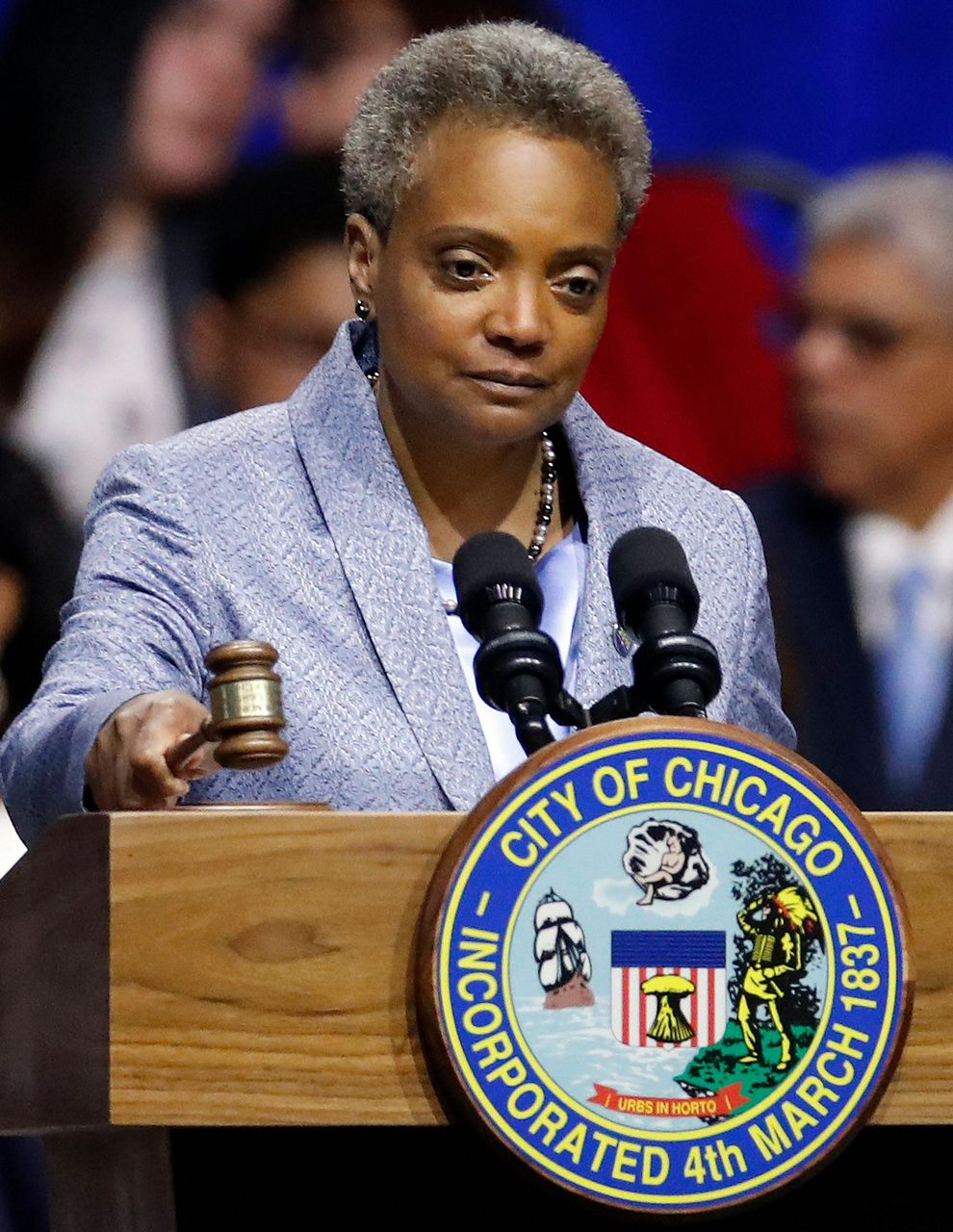 The Latest: Lori Lightfoot takes oath as Chicago mayor