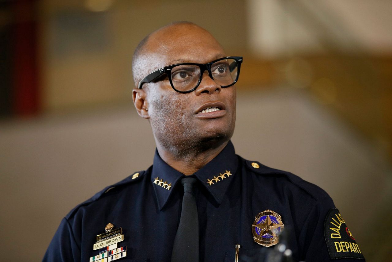 AP source: Ex-Dallas police chief to lead Chicago police