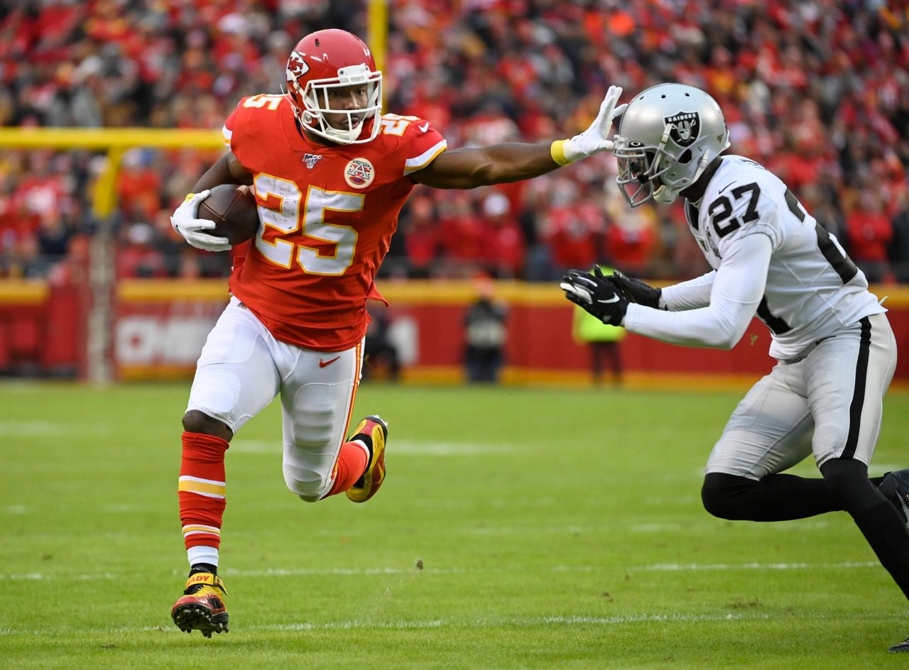 Chiefs missing rushing power for key game at New England