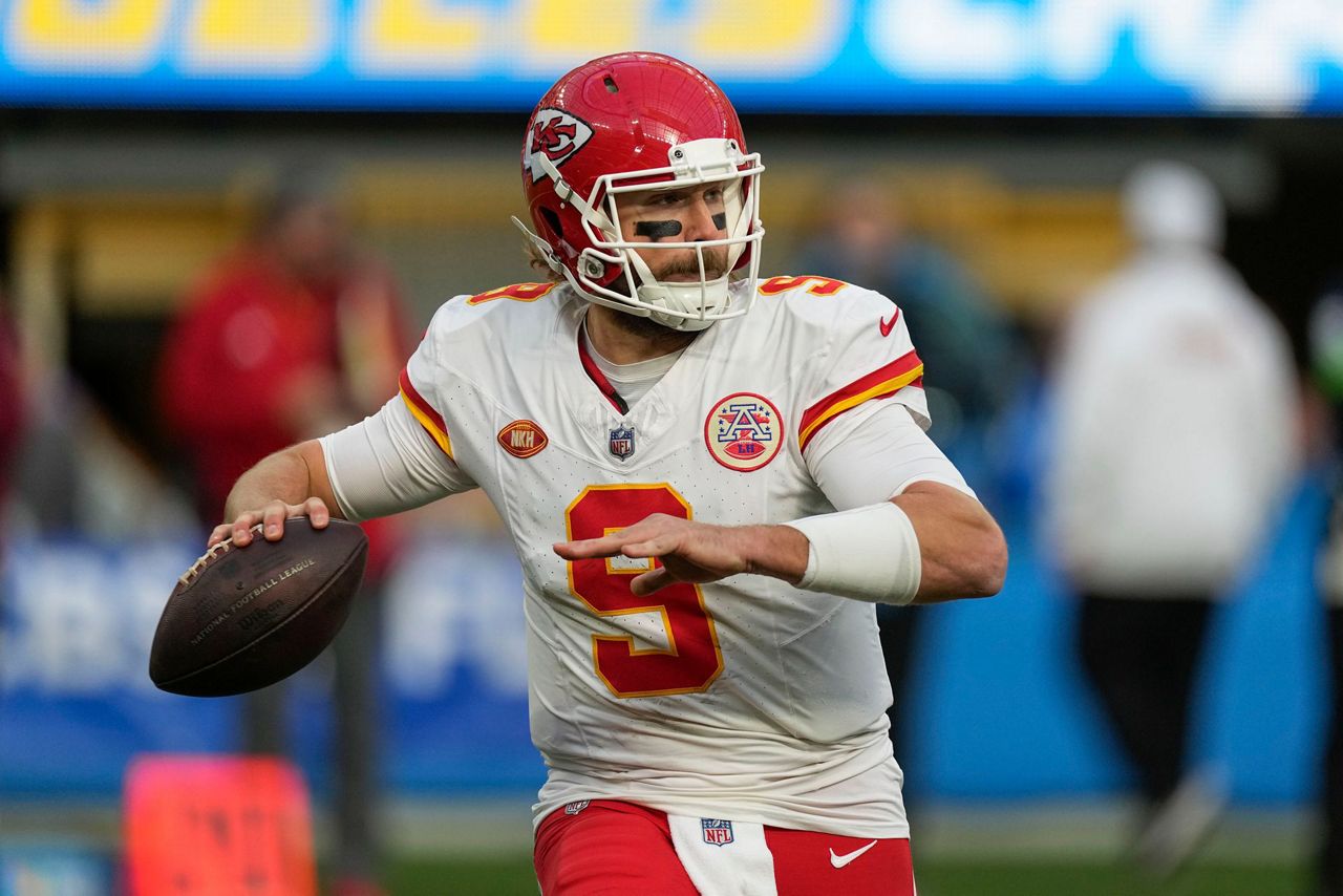 Mystery deaths of 3 Chiefs fans fuels speculation but police say there ...