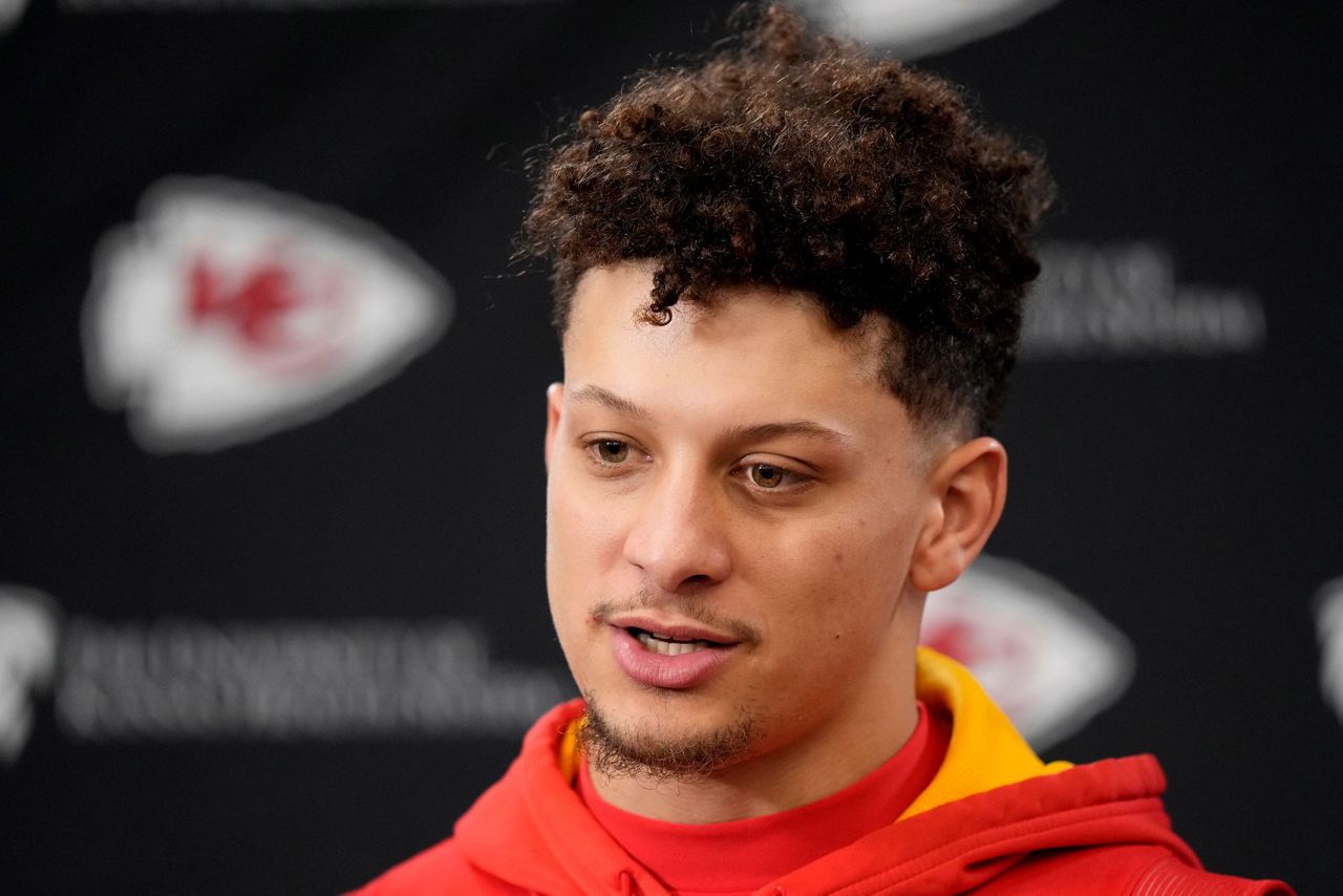 Chiefs' Patrick Mahomes gets back to work for Super Bowl