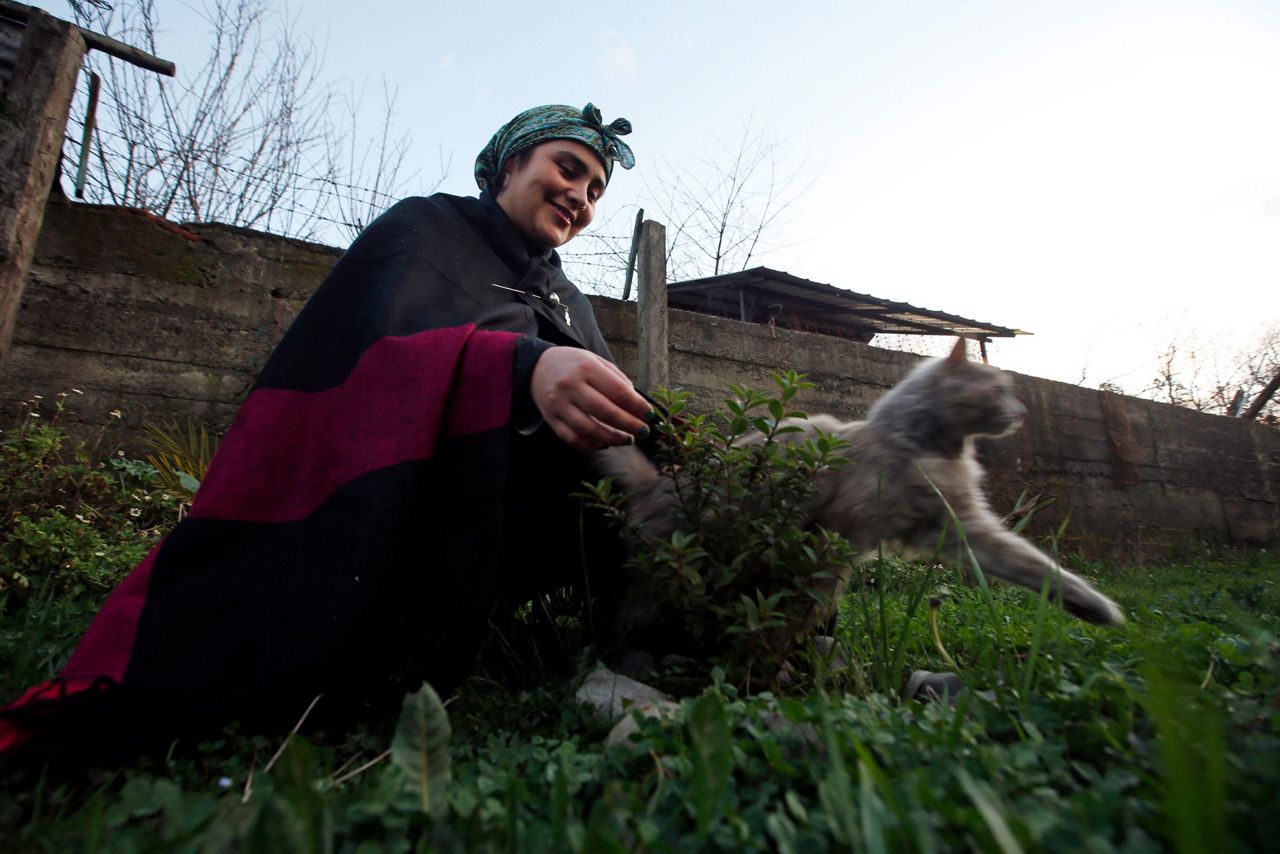 Chile hospital integrates Native medicine, birth to death
