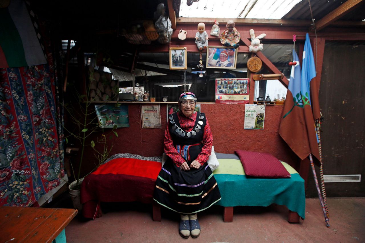 Chile hospital integrates Native medicine, birth to death
