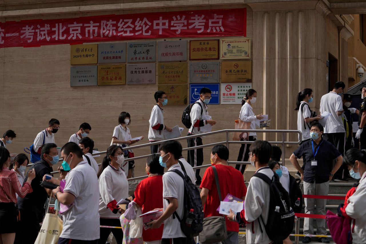 After the pandemic, young Chinese again want to study abroad, just not ...